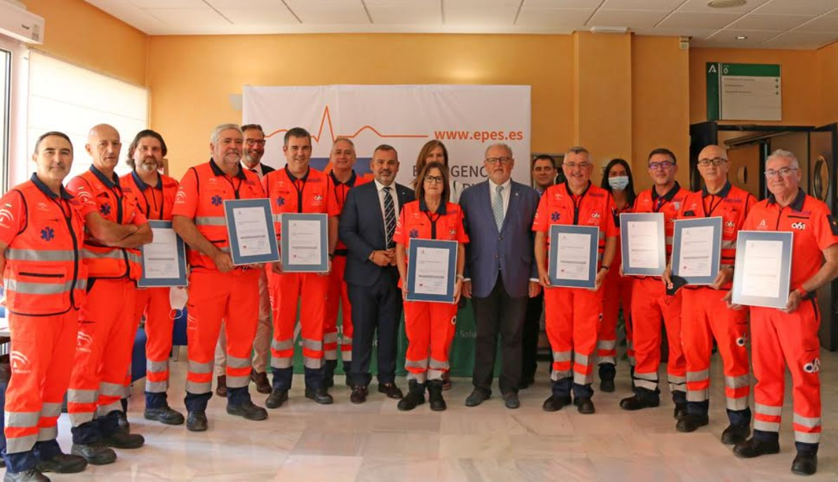 El Centro de Emergencias Sanitarias 061 recibe la certificación de ...